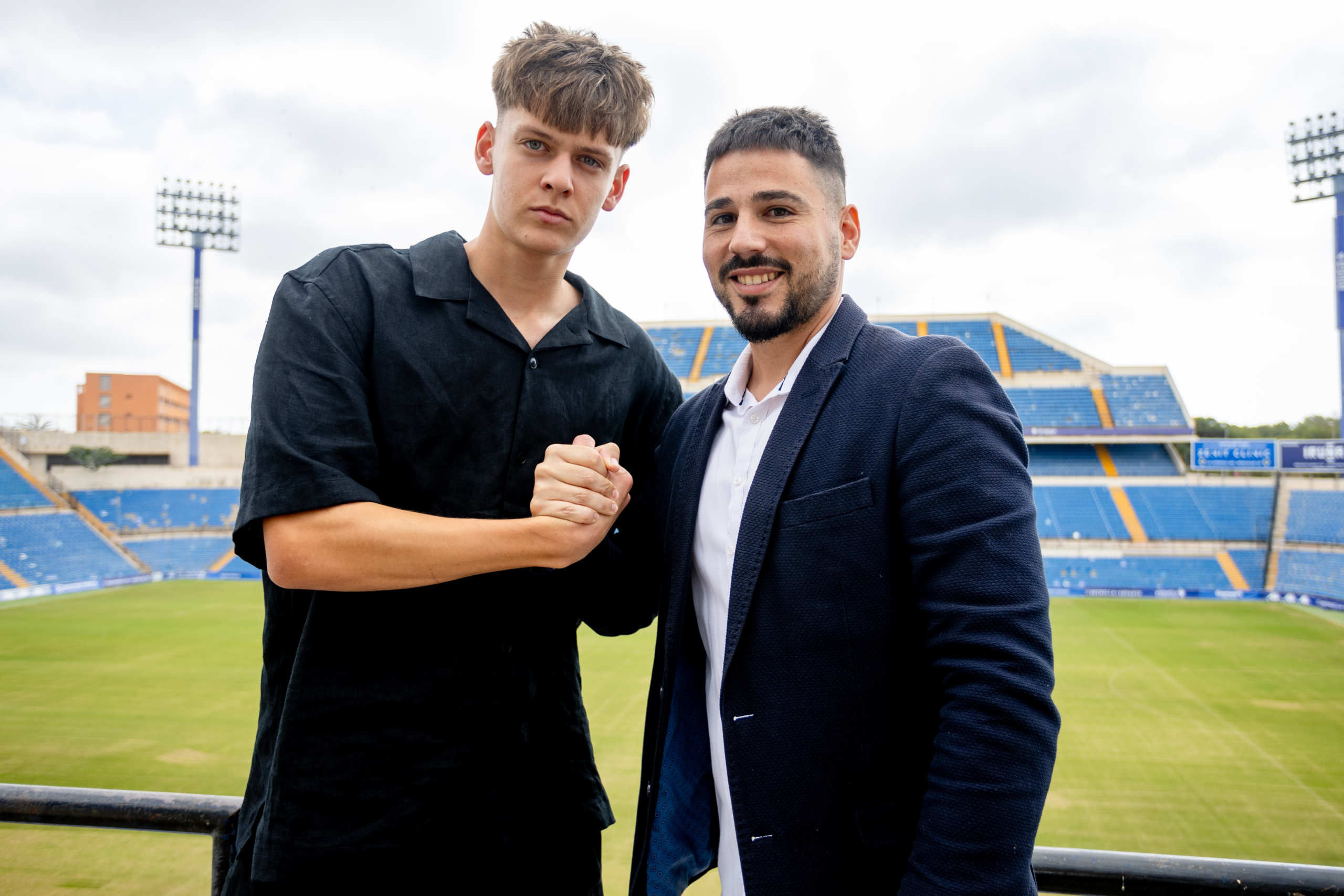 Raúl Fajardo renueva con el Hércules CF – Hércules de Alicante CF